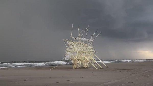 Créés par le hollandais Theo Jansen: des sculptures cinétiques ...
